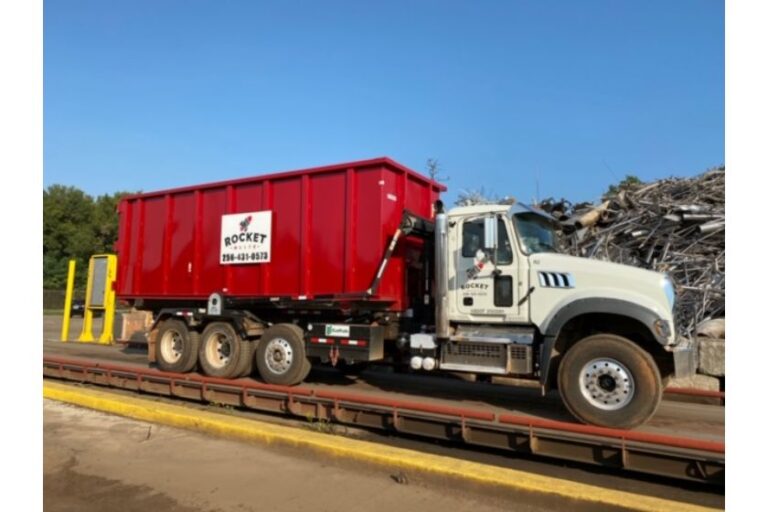 What Can You Do With Roll-Off Dumpsters? Top Uses - Rocket Waste